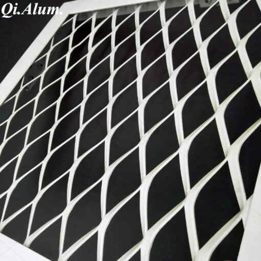 Aluminum Mesh With Angles For Construction Decorative